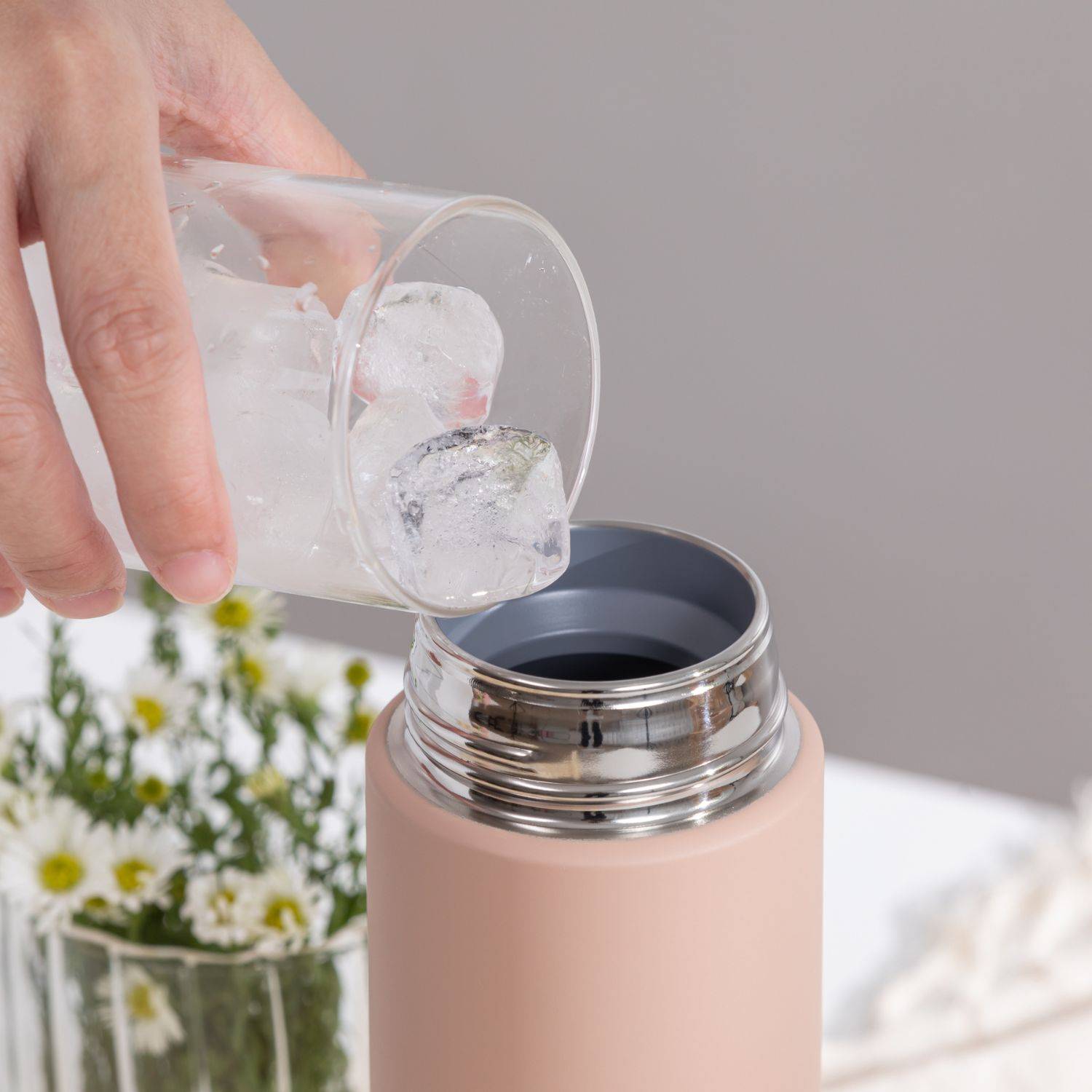 ZOJIRUSHI 720ML S/S TWIST OPEN MUG - SM-GA-72